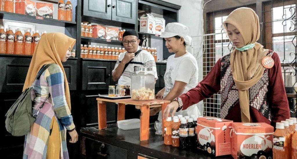 Cintai Produk Lokal dengan Berpihak kepada UMKM – Bina Swadaya Konsultan Cintai Produk Lokal dengan Berpihak kepada UMKM – Bina Swadaya Konsultan